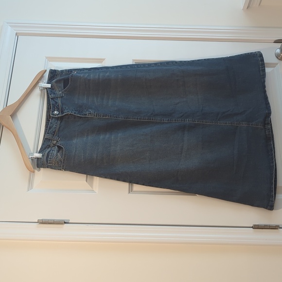Cato | Skirts | Cato Denim Maxi Skirt Like New Jeweled Pockets W8 L35 ...